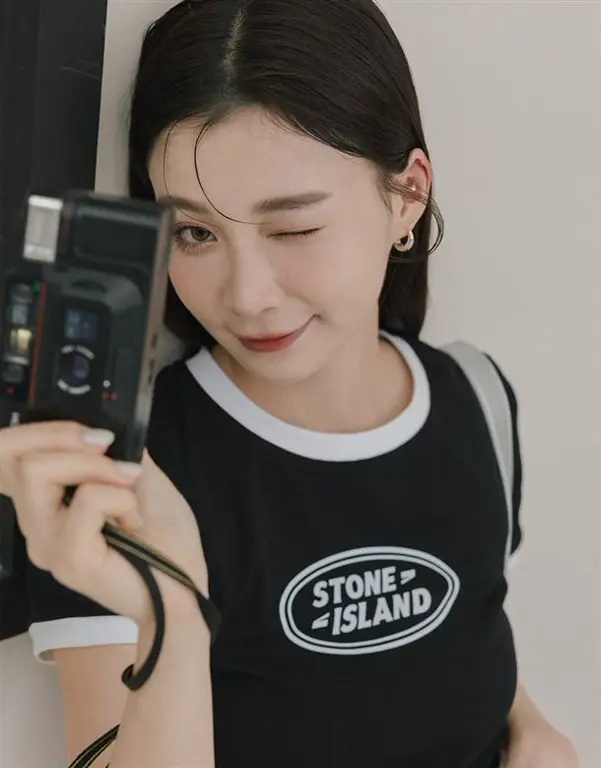 【CACO】撞色滾邊文字TEE 黑｜新北中和｜Global Mall 環球Online