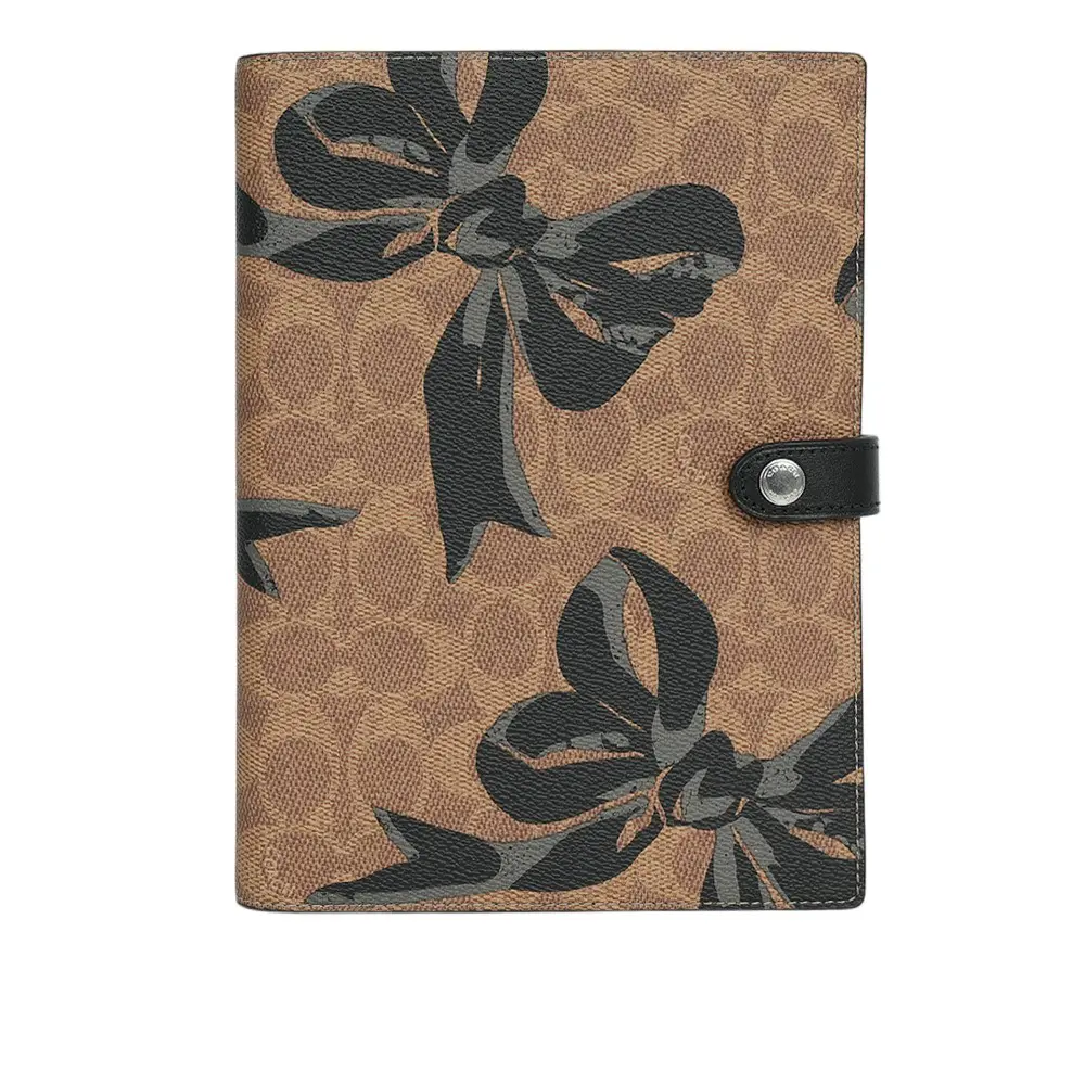 【COACH】CC Logo 塗層帆布及蝴蝶結圖案筆記本/記事本｜Global Online｜Global Mall 環球Online